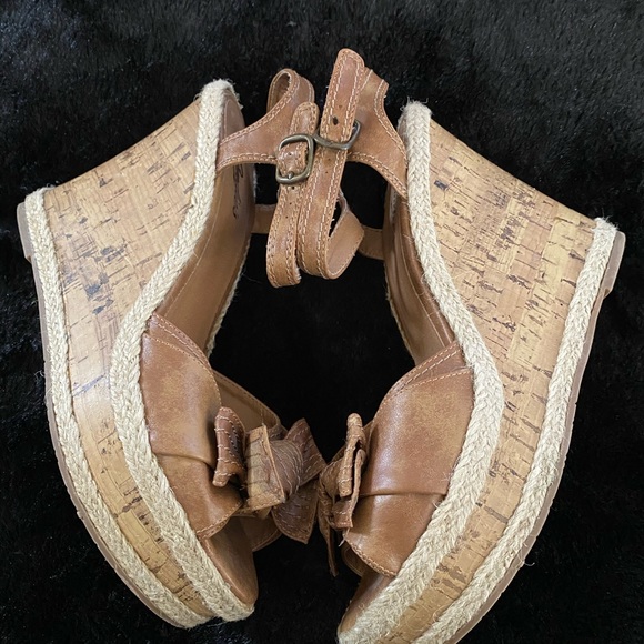 Candie's | Shoes | Candies Cabrice Cognac Sandal Preloved | Poshmark